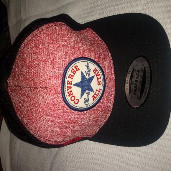 Converse | Accessories | Converse Red And Black Snapback Hat | Poshmark